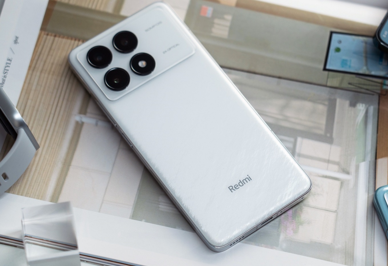 Redmi K70 Ultra получит 24 ГБ оперативной памяти LPDDR5T и яркий дисплей