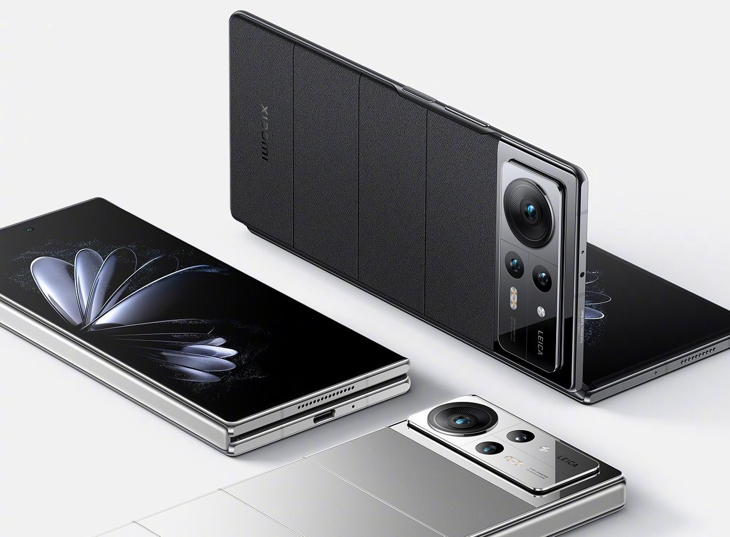 Xiaomi представила новые версии складного смартфона Mix Fold 2